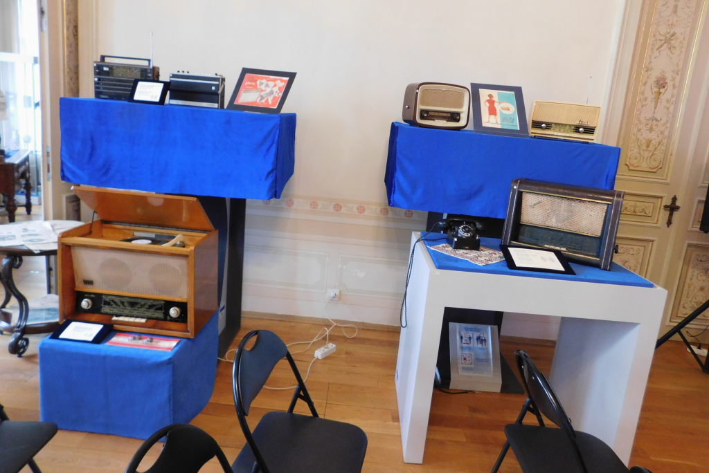 Expoziția „Pe frecvențe de radio” la Muzeul de Istorie Tecuci - Ziarul ...